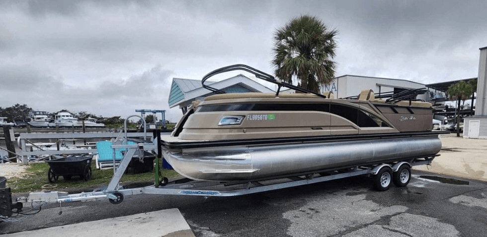 Pontoon & Tritoon Trailer Rentals in Gainesville GA